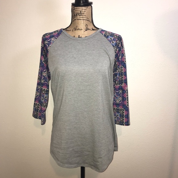 LuLaRoe | Tops | Lularoe Randy T Grey With Pretty Sleeves | Poshmark